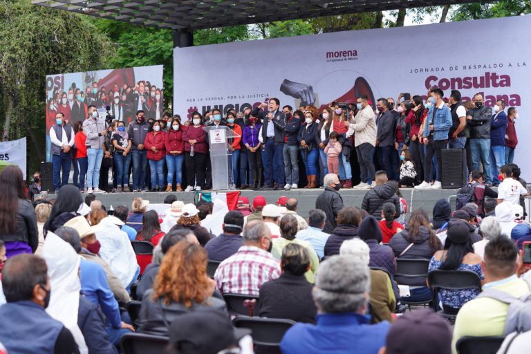 Simpatizantes Y Militantes De Morena Respaldan Consulta Para Juzgar A